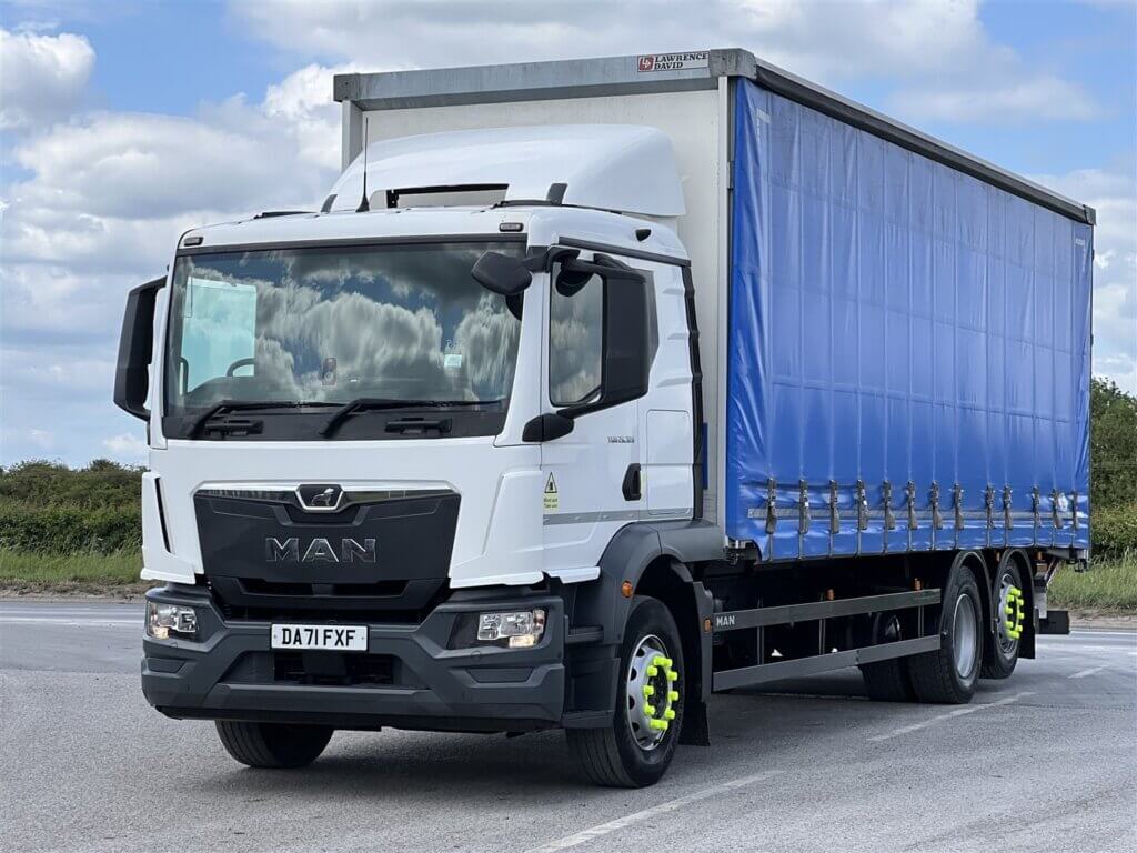 MAN TGM 26.320 6x2 Curtainside Body - New Gen Euro 6 (Reg - DA71 FXF ...